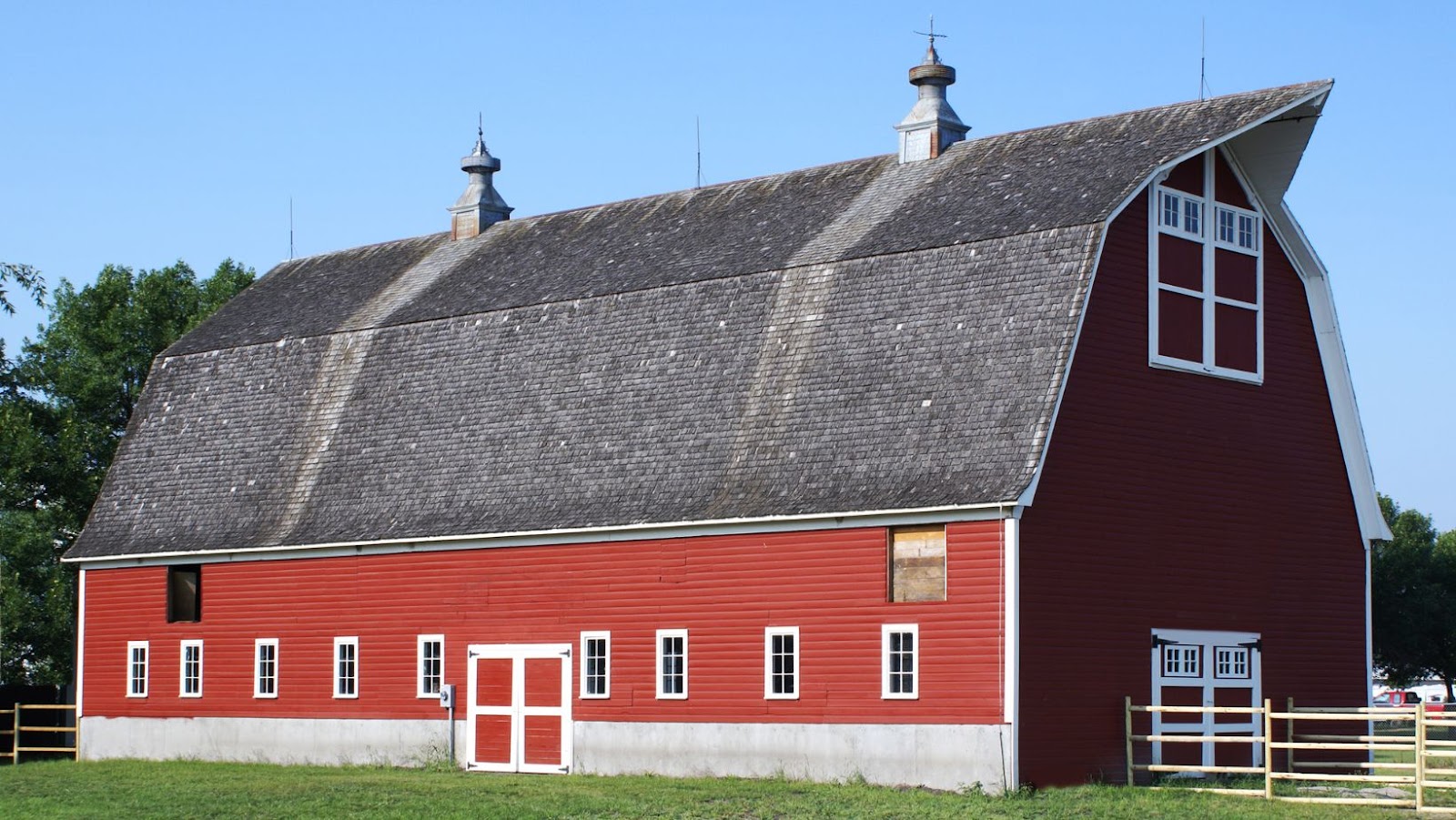 Pole Barn Kits and Builder | Wright Buildings
